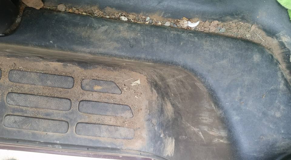 Absorbine Photo Challenge: 9 Epically Dirty, Overstuffed Barn Cars ...