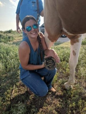 Farrier’s Creative & Adorable Proposal Goes Viral | HORSE NATION