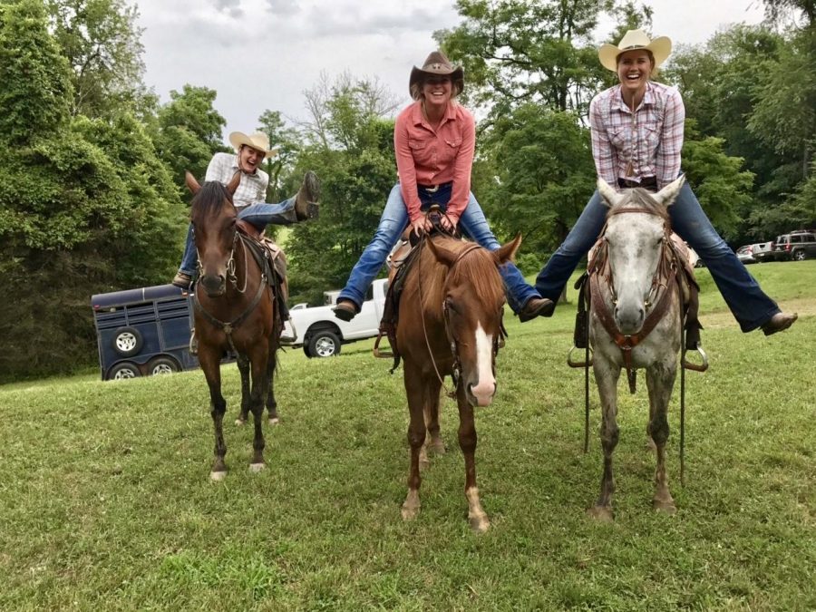 7 Reasons Horse Show Friends Are the Best Friends | HORSE NATION