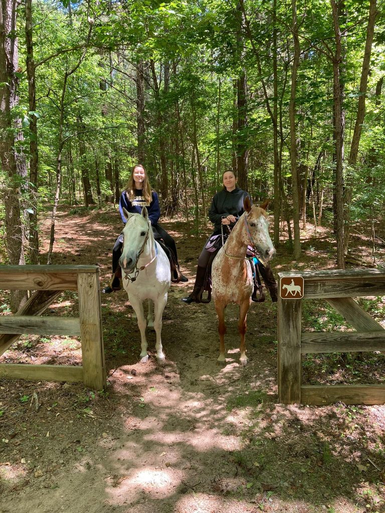 Reader Photo Challenge: Teamwork Makes the Dream Work | HORSE NATION