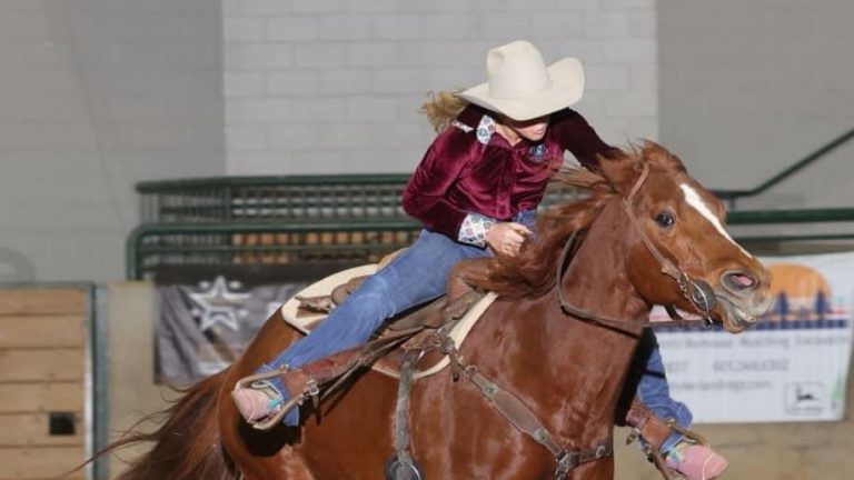 Christmas In Dixie: Emma Kate Parr and Pipe Down Compromise Win The ...